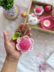 Crocheted Flower Keychain Pattern – Yarn and Fabric